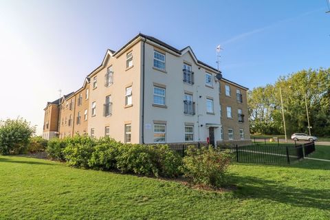 2 bed flat for sale in Limestone Grove, Houghton Regis, Dunstable LU5 ...