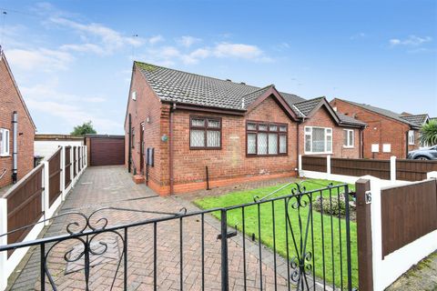 Pingle Close, Gainsborough DN21, 2 bed semi-detached bungalow for sale ...