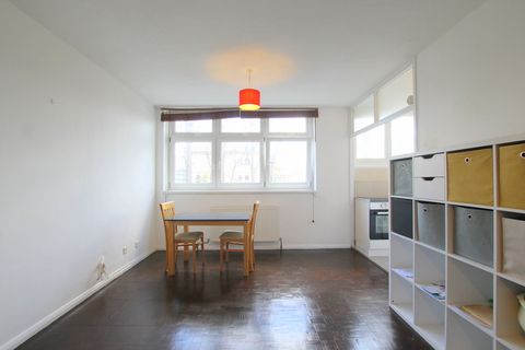 Carlton Drive, London SW15, Studio to rent, £1,475 pcm - Zoopla