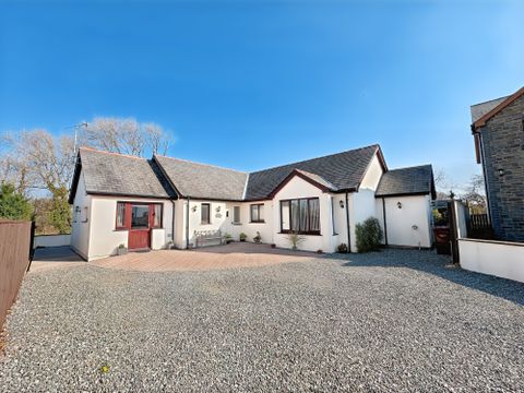 5 bed detached house for sale in Reginald Close, Hundleton, Pembroke ...
