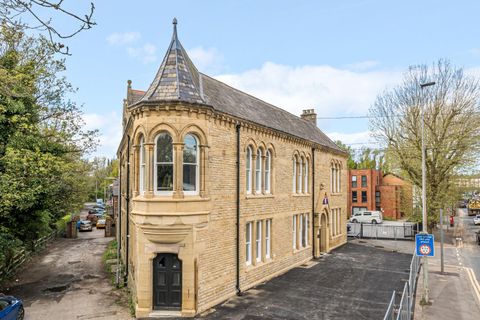 New home, 2 bed flat for sale in Walkden Road, Worsley M28, £300,000 ...