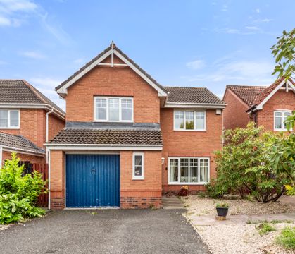 Redpath Drive, Glasgow G72, 4 bed detached house for sale, £245,000 ...