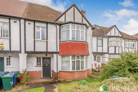 4 bed semi-detached house for sale in Nether Street, Finchley N3, £ ...