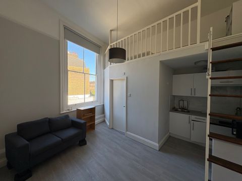 Barnsbury Road, Angel / Islington N1, Studio to rent, £1,729 pcm - Zoopla