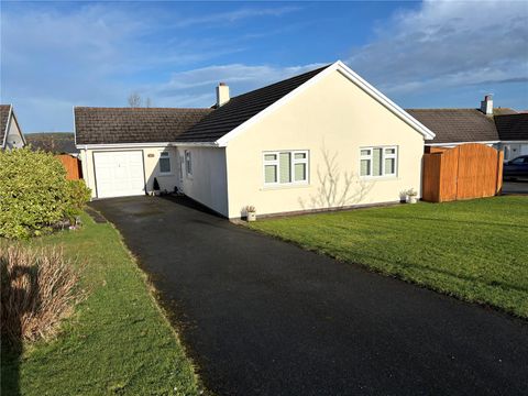 Meadow Road, Jameston, Tenby, Pembrokeshire SA70, 3 bed bungalow for ...