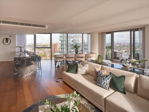 Chelsea Waterfront, Lots Road, Chelsea, London SW10, 5 bed flat for ...