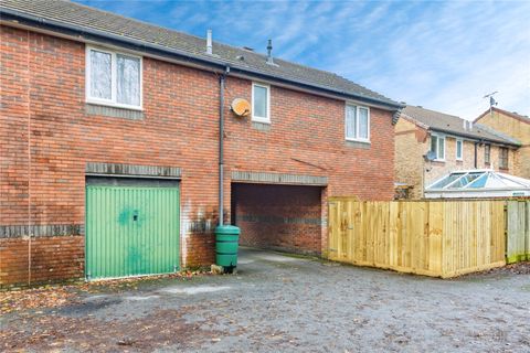 Prince Rupert Way, Heathfield, Newton Abbot, Devon TQ12, 2 bed flat for ...