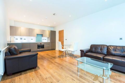 New Village Avenue, Lighterman Point E14, 2 bed flat to rent, £2,200 ...
