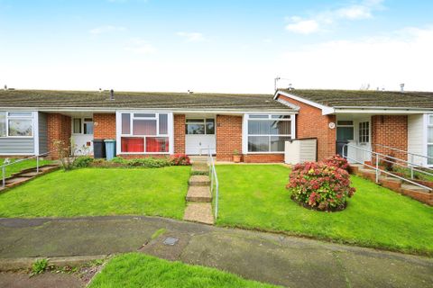2 bed terraced bungalow for sale in Elderwood Close, Eastbourne BN22, £ ...