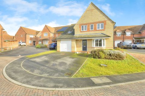 Cartmel Drive, Corby NN18, 4 bed detached house for sale, £450,000 - Zoopla