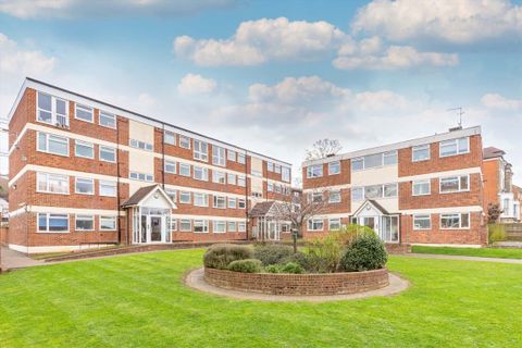 Studio for sale in Beechcroft Close, Streatham SW16, £220,000 - Zoopla