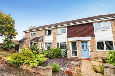 Powis Road, Bedford MK41, 2 bed terraced house for sale, £260,000 - Zoopla