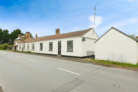 Welney Road, Lakes End, Welney, Wisbech PE14, 4 bed bungalow for sale ...