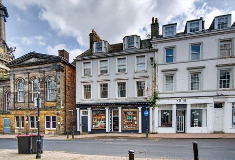 1A Sandgate, Ayr KA7, 3 bed flat for sale, £80,000 - Zoopla