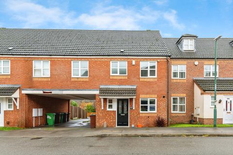 Edmonstone Crescent, Nottingham, Nottinghamshire NG5, 4 bed semi ...