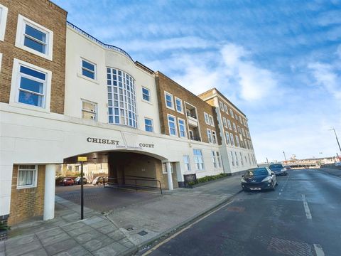 Pier Avenue, Herne Bay CT6, 1 bed flat for sale, £130,000 - Zoopla