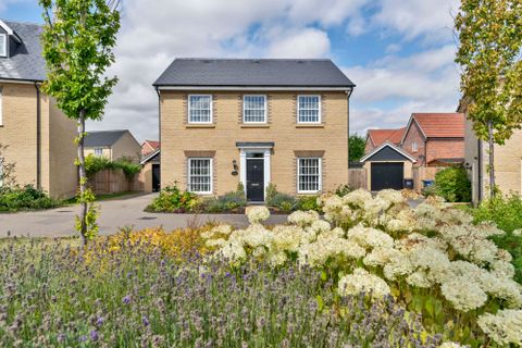 Clover Way, Melbourn SG8, 4 bed detached house for sale, £650,000 - Zoopla