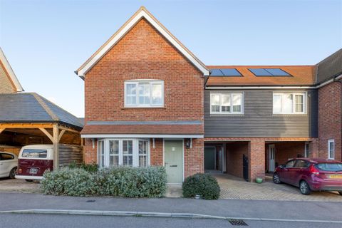 4 bed semi-detached house for sale in Walnut Tree Way, Meppershall ...