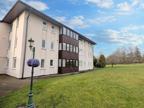 Green Park Court, Whiteacre Lane, Barrow, Clitheroe BB7, 2 bed flat for ...