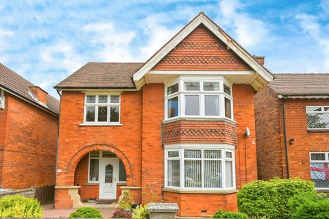 2 bed flat for sale in Ida Road, Skegness PE25, £170,000 - Zoopla