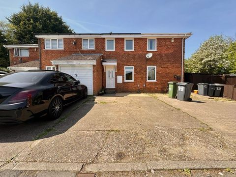 Wolston Close, Luton LU1, 2 bed terraced house for sale, £230,000 - Zoopla