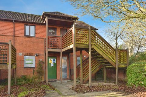 Buzzacott Lane, Furzton, Milton Keynes, Buckinghamshire MK4, 1 bed ...
