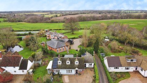 5 bed bungalow for sale in Cross End, Pebmarsh, Halstead CO9, £600,000 ...