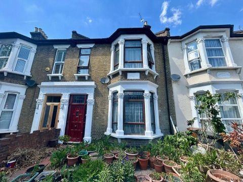 Cann Hall Road, London E11, 3 bed terraced house for sale, £725,000 ...