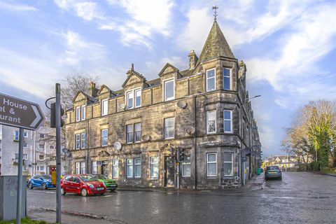 168D Pittencrieff Street, Dunfermline KY12, 1 bed flat for sale, £ ...
