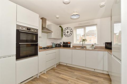 Alder Way, Faygate, Horsham, West Sussex RH12, 2 bed flat for sale, £ ...