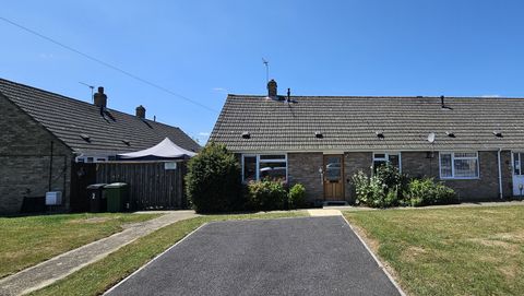 3 Hughes Crescent, Longcot, Faringdon, Oxfordshire SN7, 2 bed property ...