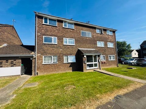 Swallow Drive, Northolt UB5, 2 bed flat for sale, £270,000 - Zoopla