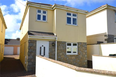 3 bed detached house for sale in Four Lanes, Redruth, Cornwall TR16, £ ...