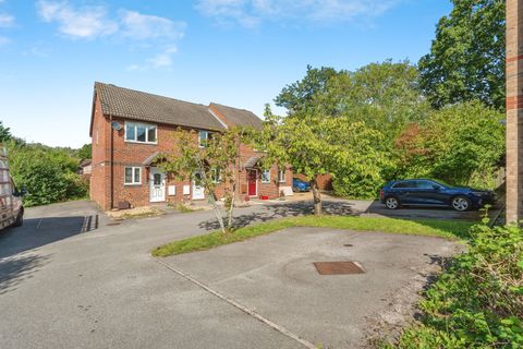 2 bed terraced house for sale in Amberley Court, Ashurst Bridge ...