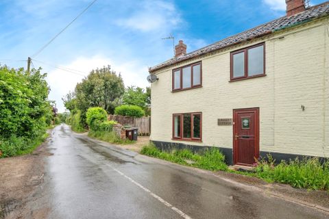 2 bed end terrace house for sale in School Road, Lessingham, Norwich ...