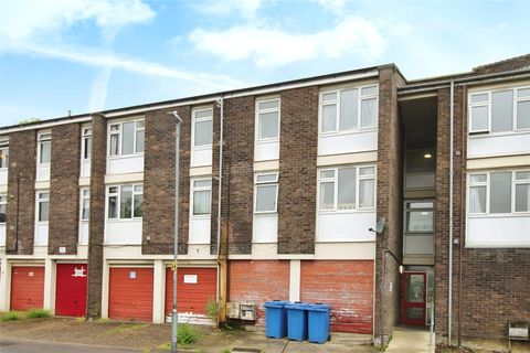 Peterswood, Harlow, Essex CM18, 1 bed flat to rent, £975 pcm - Zoopla