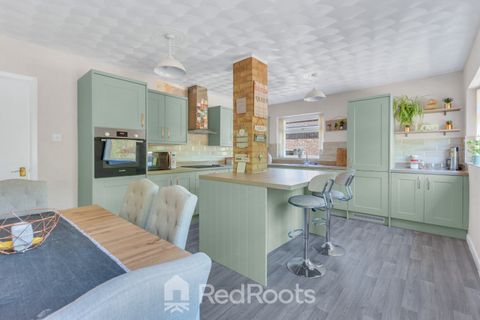 Sheepwalk Lane, Upton, Pontefract, West Yorkshire WF9, 2 bed semi ...