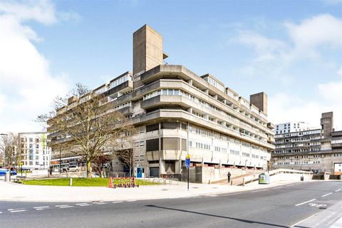 2 bed flat for sale in Wyndham Court, Commercial Road, Southampton ...
