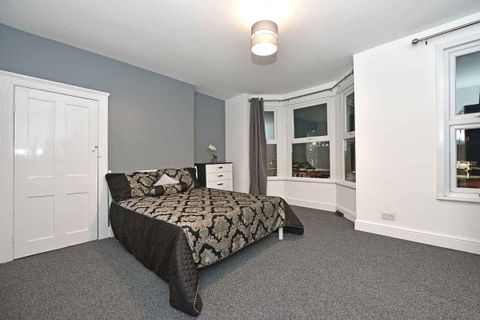 Marmion Road, Southsea PO5, Room to rent, £500 pcm - Zoopla