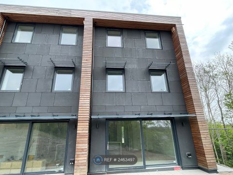 4 bed end terrace house to rent in Spring Meadows, Leeds BD11, £1,550 ...