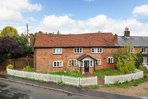 Station Road, Long Marston, Tring HP23, 5 bed end terrace house for ...