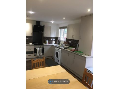 Room to rent in Bonnington Walk, Bristol BS7, £700 pcm - Zoopla