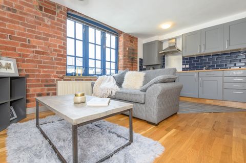 Simpsons Fold, Dock Street LS10, 1 bed flat for sale, £154,950 - Zoopla