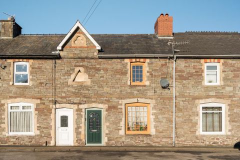 Llanfaes, Brecon, Powys LD3, 3 bed terraced house for sale, £240,000 ...