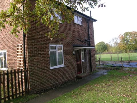 3 bed detached house to rent in Manor Drive North, New Malden KT3, £ ...