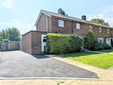 Queen Elizabeth Square, Maidstone ME15, 3 bed semi-detached house for ...