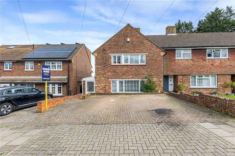 Foxbury Drive, South Orpington, Kent BR6, 3 bed end terrace house for ...