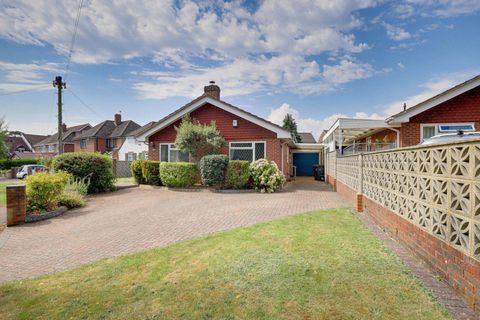 3 bed detached house for sale in Berrylands Road, Caversham, Reading ...