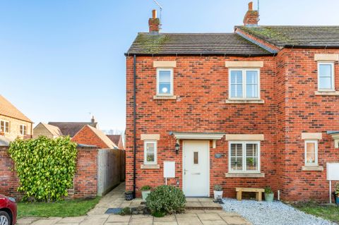 2 bed end terrace house for sale in Cornflower Road, Moreton-In-Marsh ...