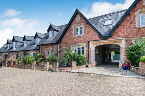 Moortown Farm Moortown Drive, Wimborne BH21, 4 bed terraced house for ...